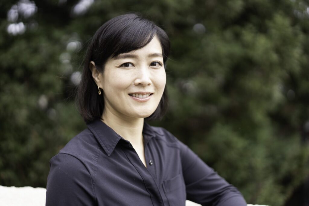 Meet Dr. Huh - Dentist